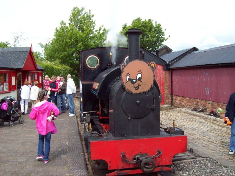 teddy bears day - Narrow Gauge railway Photo Gallery