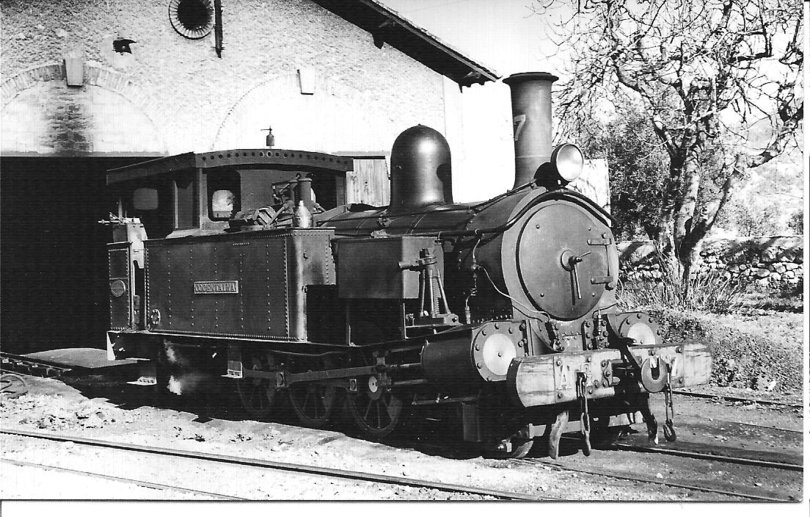 Alcoy engine shed - Narrow Gauge railway Photo Gallery