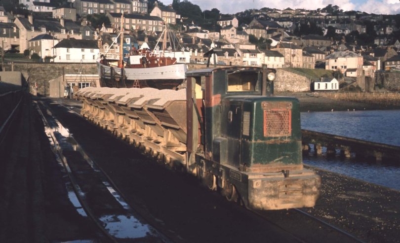 Newlyn harbour - Narrow Gauge railway Photo Gallery