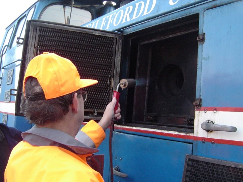 Manual preheat - Narrow Gauge railway Photo Gallery