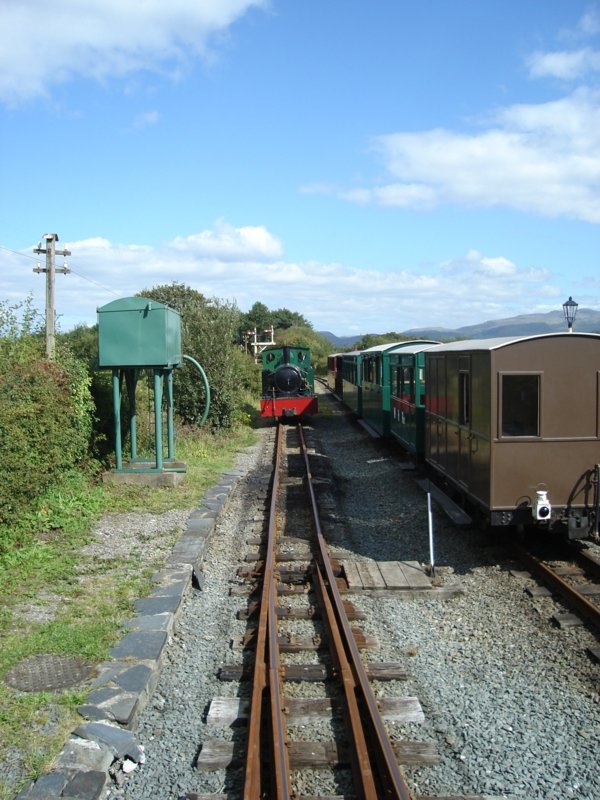 Isibutu in the loop at Port - Narrow Gauge railway Photo Gallery