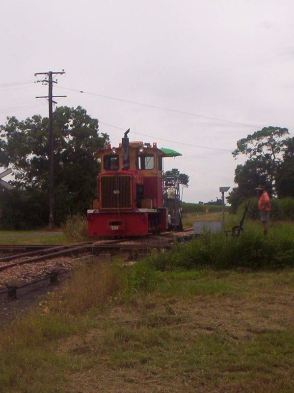 Weed killer train, Tully Mill. - Narrow Gauge railway Photo Gallery