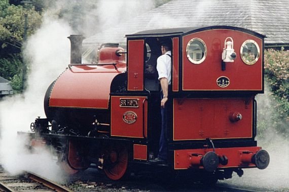 "Sir Haydn" - Narrow Gauge railway Photo Gallery