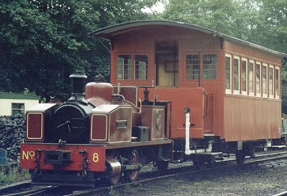 "Dougal" and a "Zillertal"-Coach - Narrow Gauge railway Photo Gallery