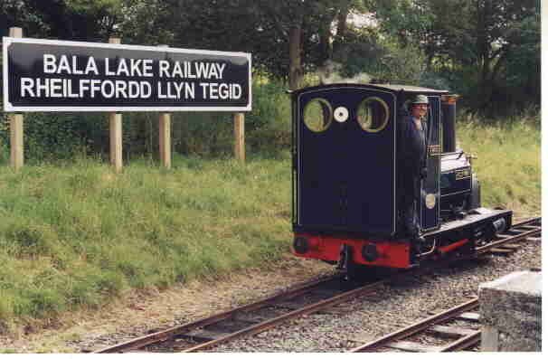 Bala's New Sign - Narrow Gauge railway Photo Gallery