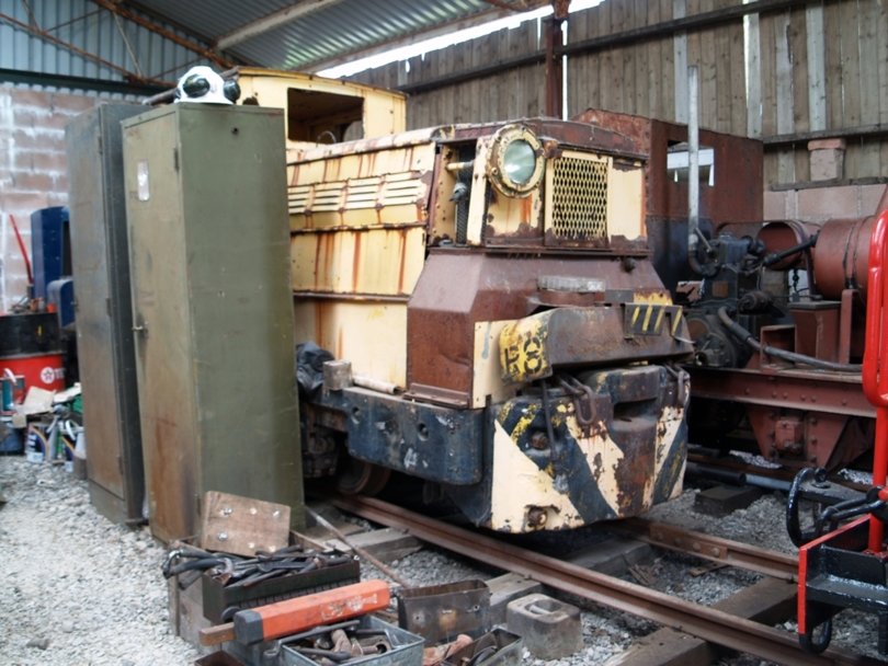 Unrestored Ruston - Narrow Gauge railway Photo Gallery